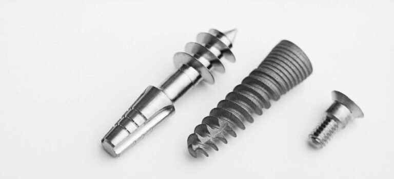 Are gold teeth implants a good option? - DSA